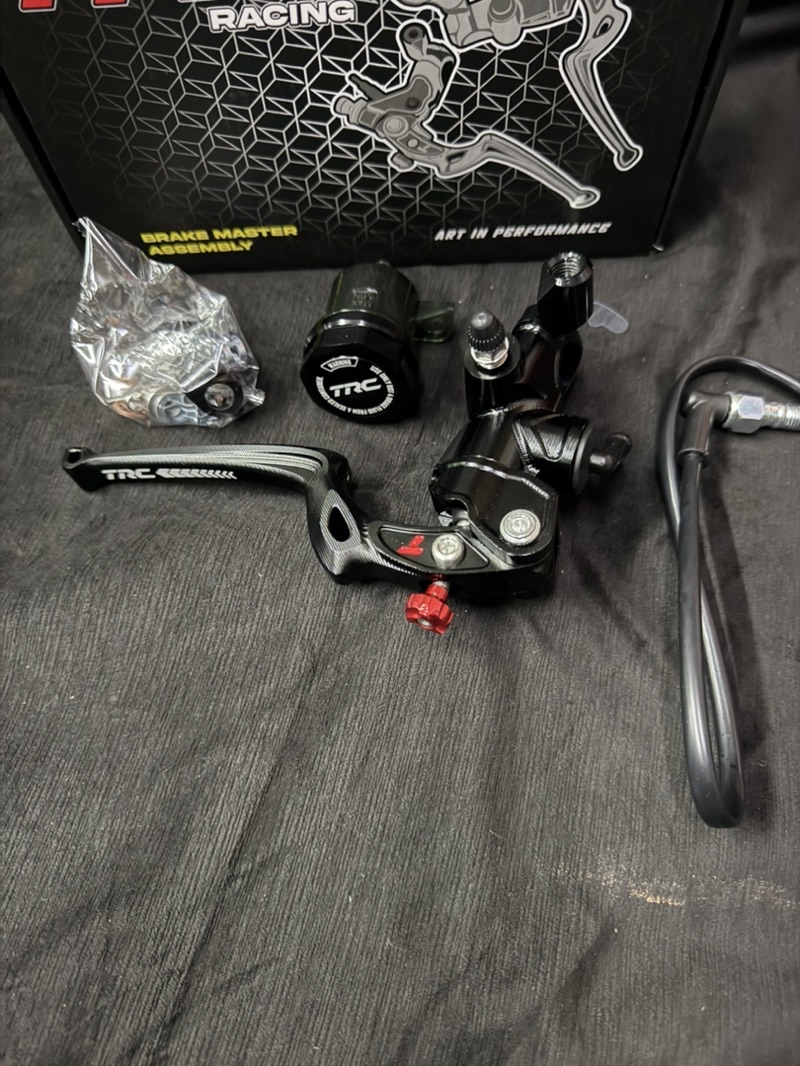 TRC BRAKE MASTER RIGHT HAND ONLY 17mm Universal | Shopee Philippines