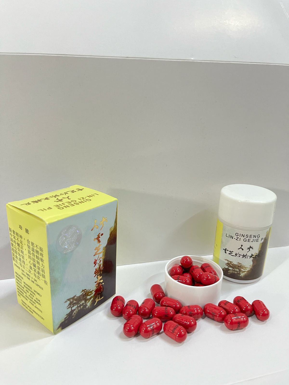 Ginseng Vitamins 30's lin-zi white bottle free shipping fee fast ...