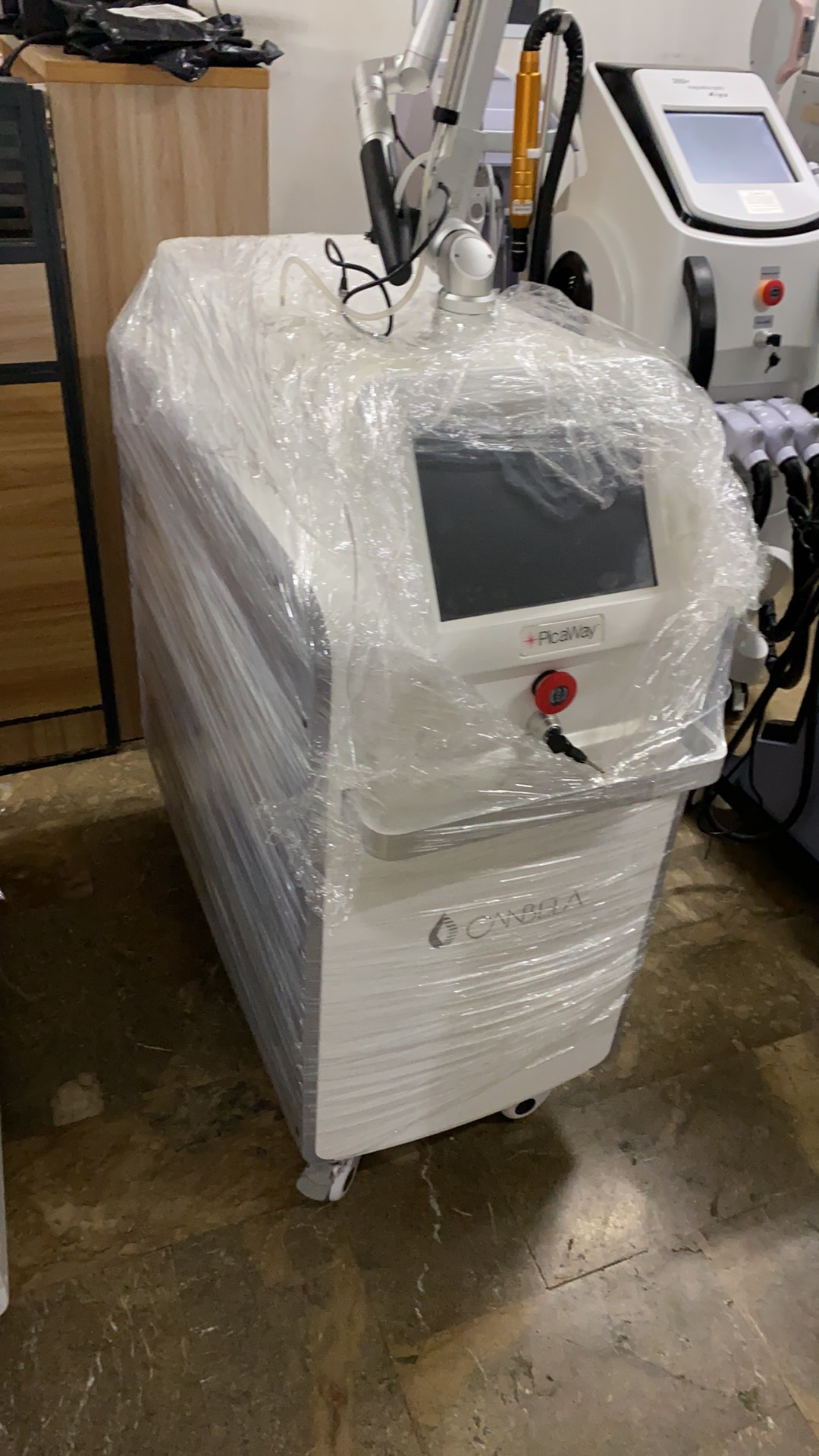 ⭐Manila showroom⭐Picoway Pico laser machine laser tattoo removal nd yag ...