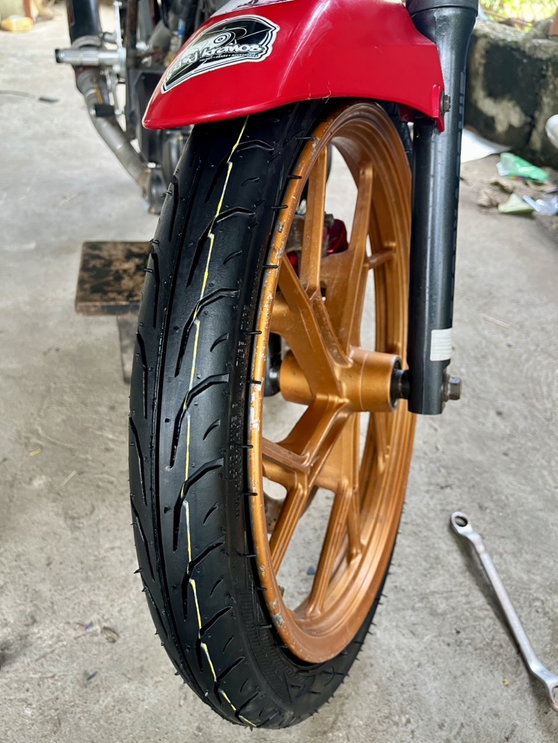 Motorcycle Tire Leo laser Tube Type Murang Gulong Ng Motor Size 14/17 ...