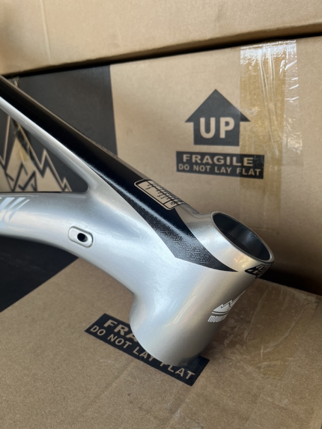 Mountainpeak Ninja1 27.5 & 29er Frame With Freebies Headparts, Clamp ...