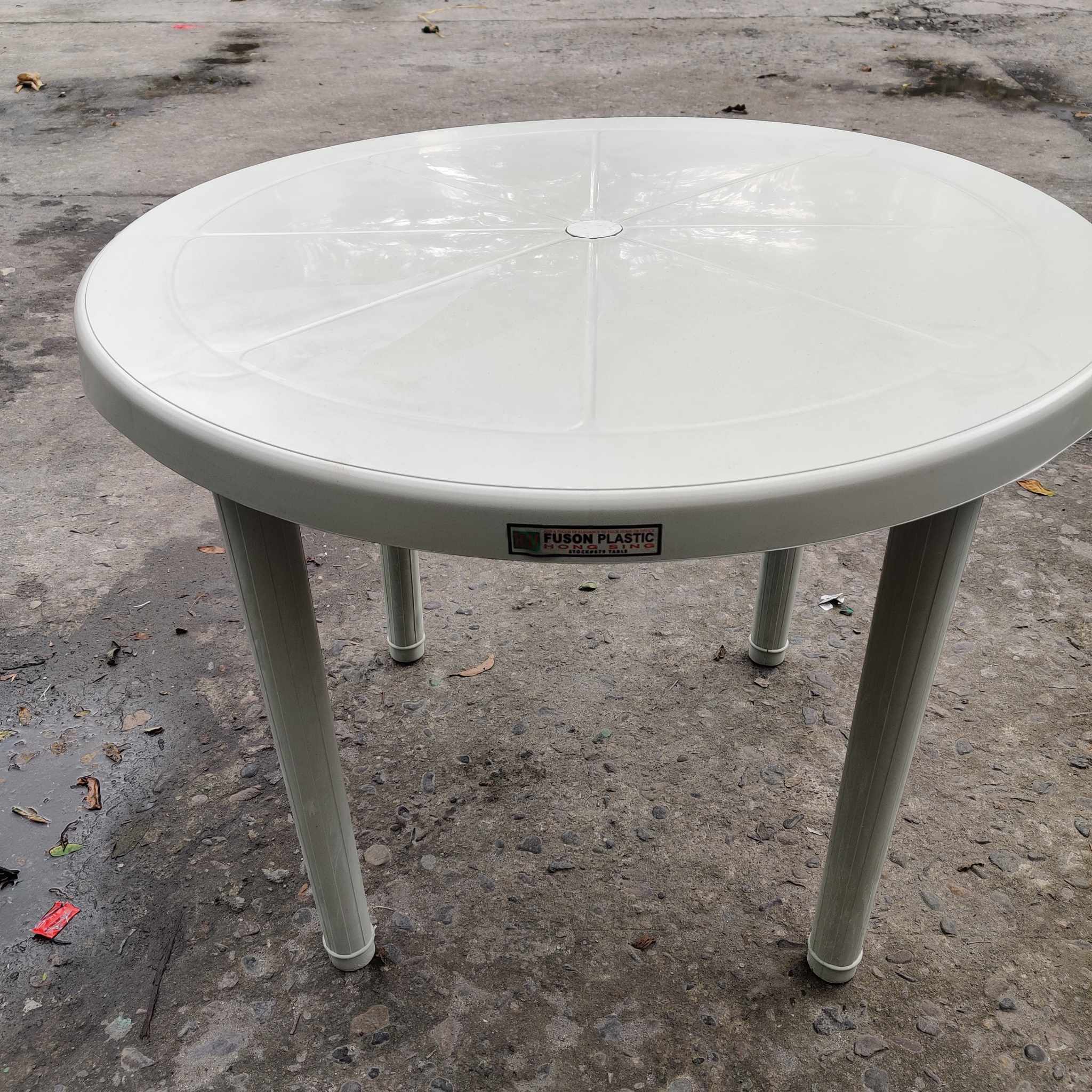 6 seater FUSON 36 x 36 ROUND TABLE Monobloc Indoor Outdoor table Dining ...