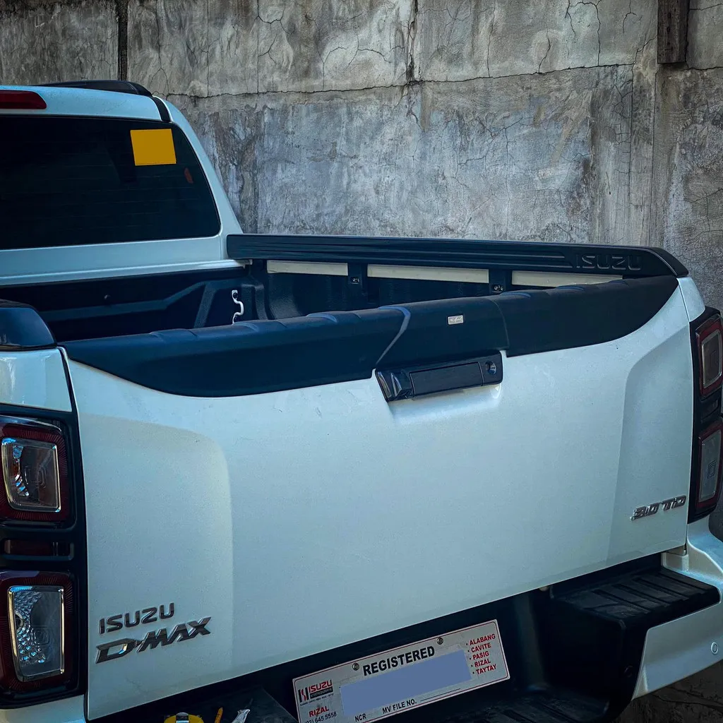 Isuzu D-max 2021 to 2026 Shark Tailgate / tail gate Spoiler / pick up ...