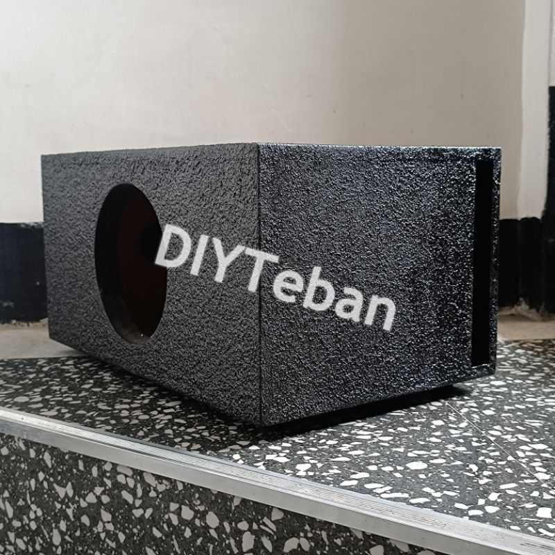 Single 6.5 Subwoofer Box 30hz Tuning Wide Side Ported Vented Speaker ...