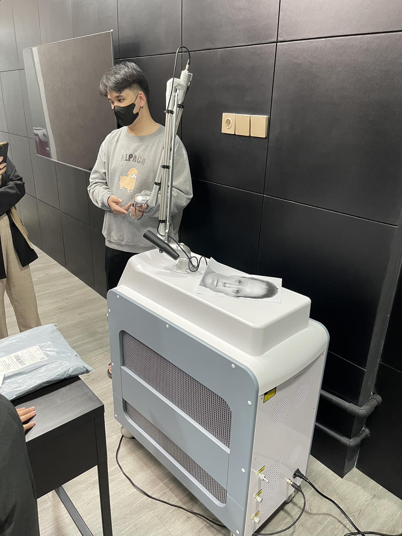 ⭐Manila showroom⭐Picoway Pico laser machine laser tattoo removal nd yag ...