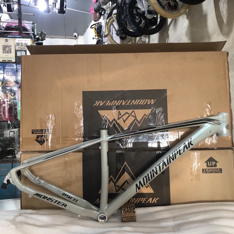 Mountainpeak Monster 29er Frame Plus Headparts and Clamp With Free ...