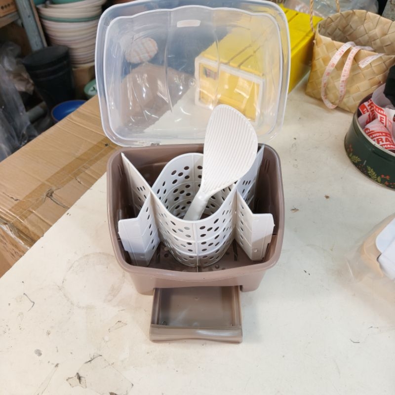 R11 cutlery holder with free rice spoon (lagayan ng kutsara at tinidor ...
