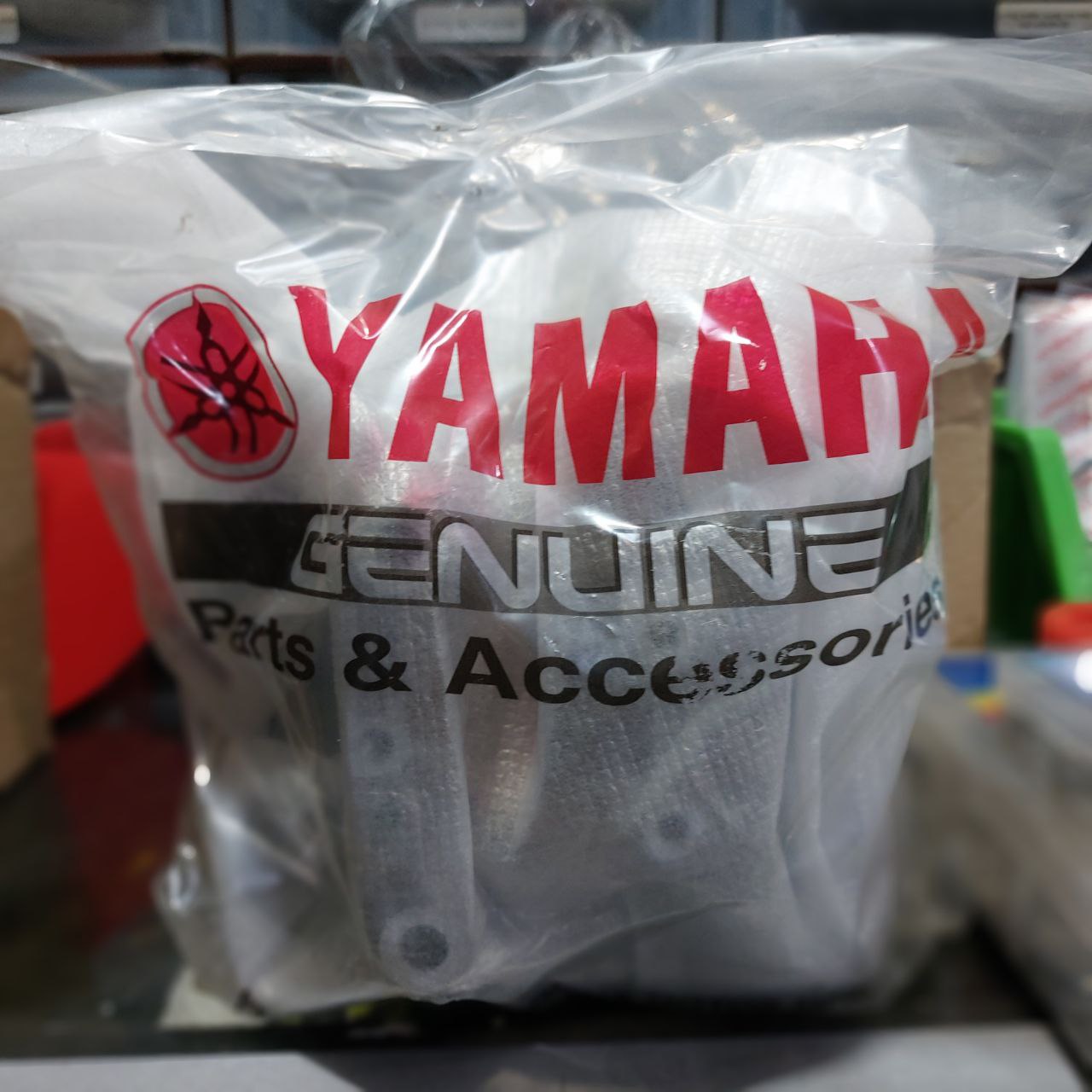 Yamaha Cylinder head nmax v1 (2DP-E1102-00) | Shopee Philippines