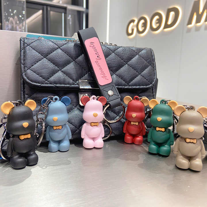 3D PVC Teddy Bear Keychain Luxury Jelly Crystal Keychain Bow Tie Bear ...