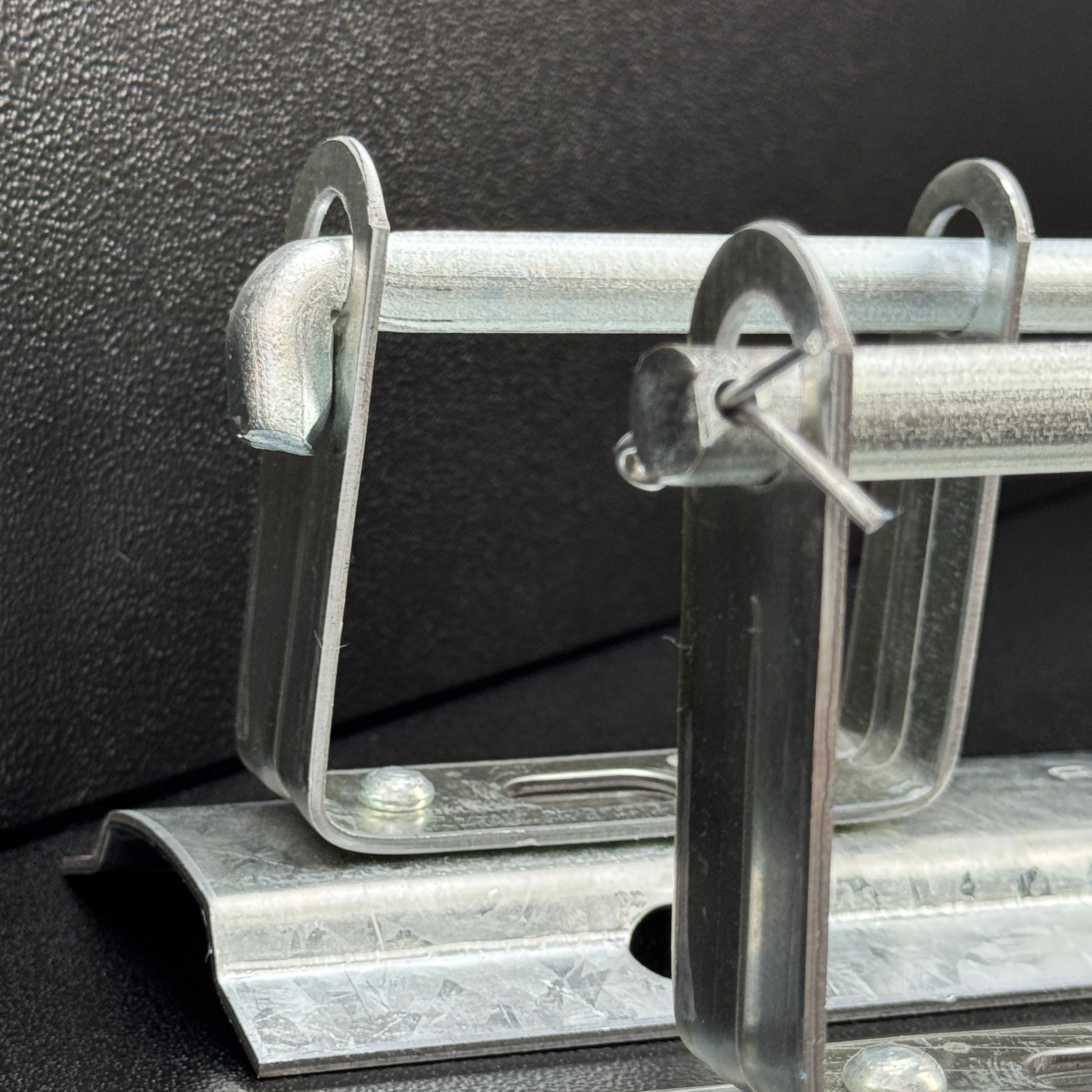 ARC GV Galvanized 2.5mm Secondary Rack with Porcelain Spool Insulator ...