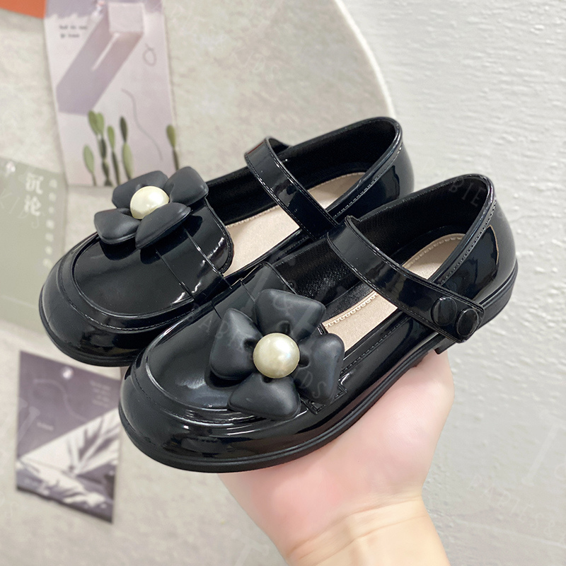 TH Baby Kids Loafer Soft Rubber Black Girl Shoes with Flower Design ...