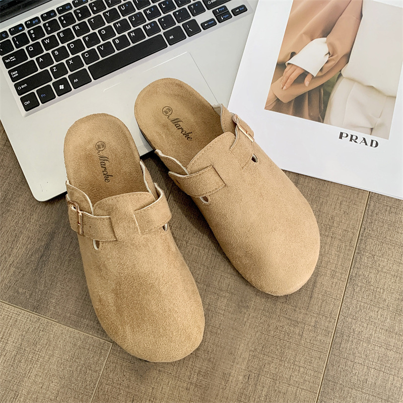 ST Leather Clogs Shoes For Men And Women Close Sandals For Women Buckle ...