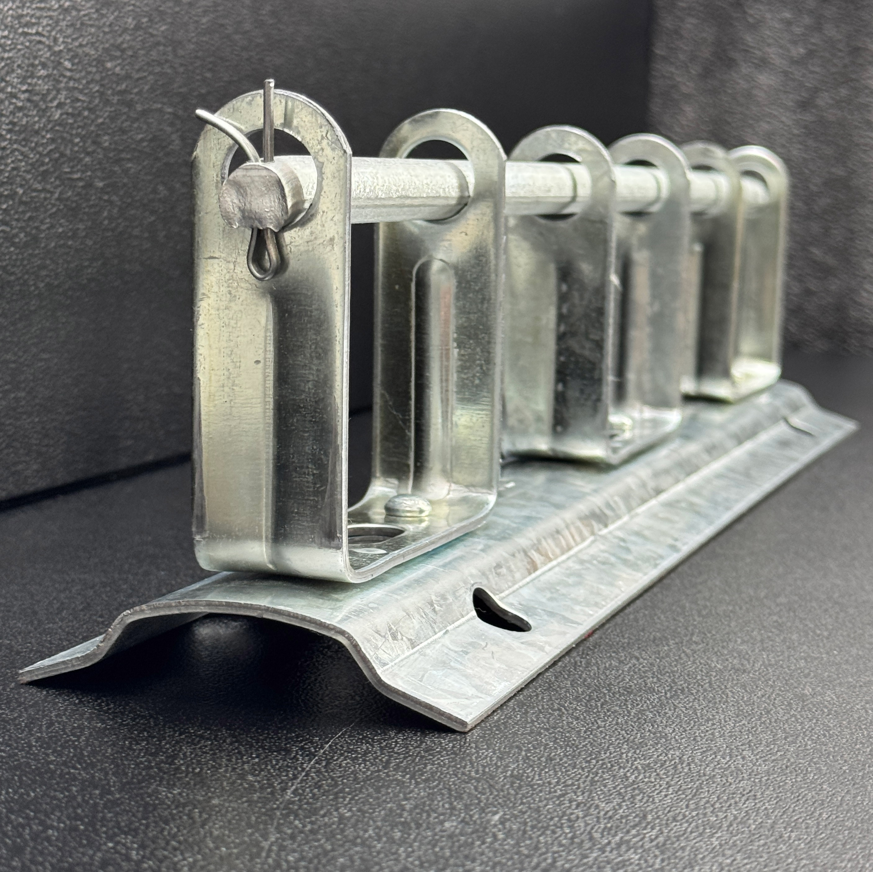 Galvanized Secondary Rack (ARC-GV) with Porcelain Spool (Shackle ...