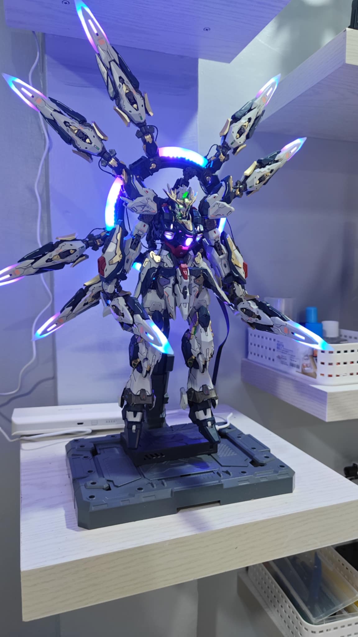 Vientiane Fusion - Apocalypse 1/100 model kit / Kosmos LED System for ...