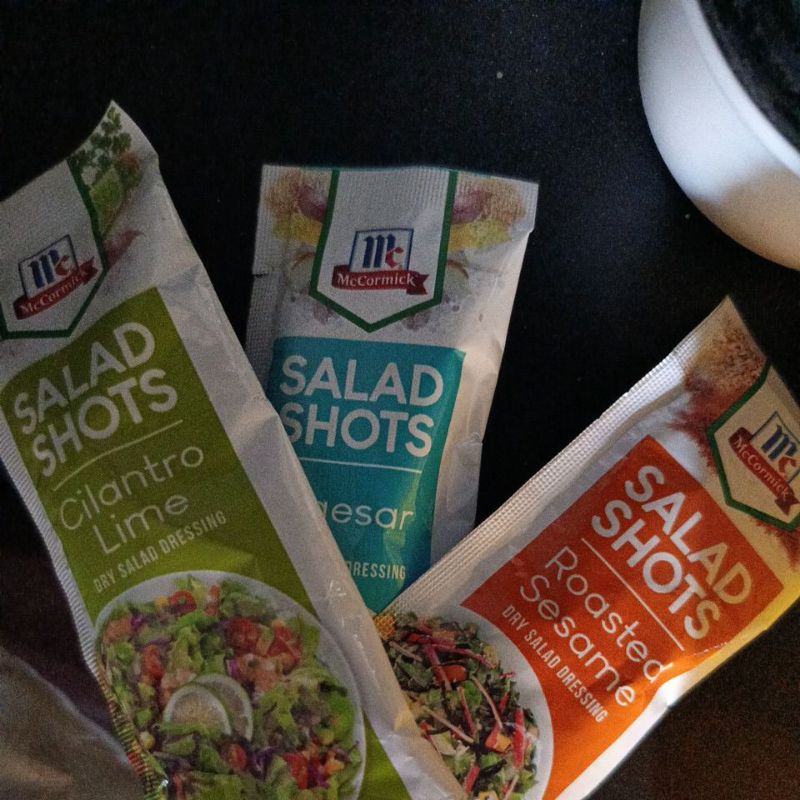 McCormick Salad Shots Roasted Sesame/Cilantro Lime / Caesar 15g sachet ...