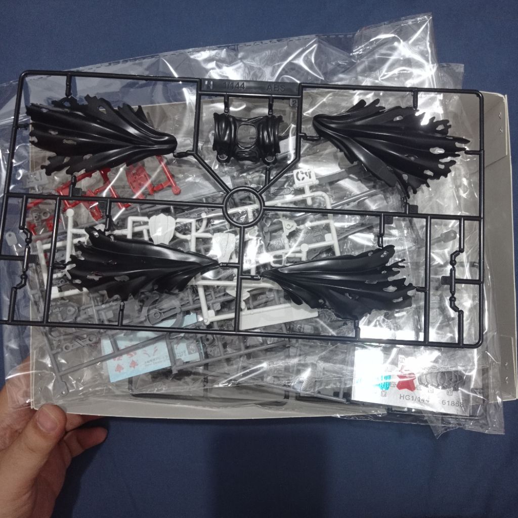 Xing Dong Load Astray Omega High Grade HG 1/144 Gundam mecha robot ...