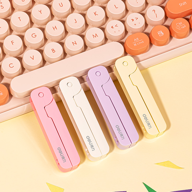 Deli 6072 Portable Scissors 2Cr13 Stainless Steel Blade | Shopee ...