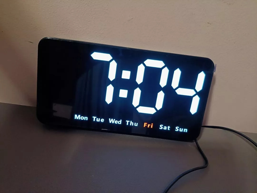 Electronic Wall Clock, Wall-mounted Multi-functional Digital LED Clocks ...