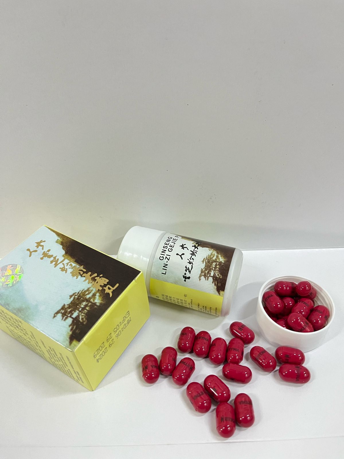 Ginseng Vitamins 30's lin-zi white bottle free shipping fee fast ...