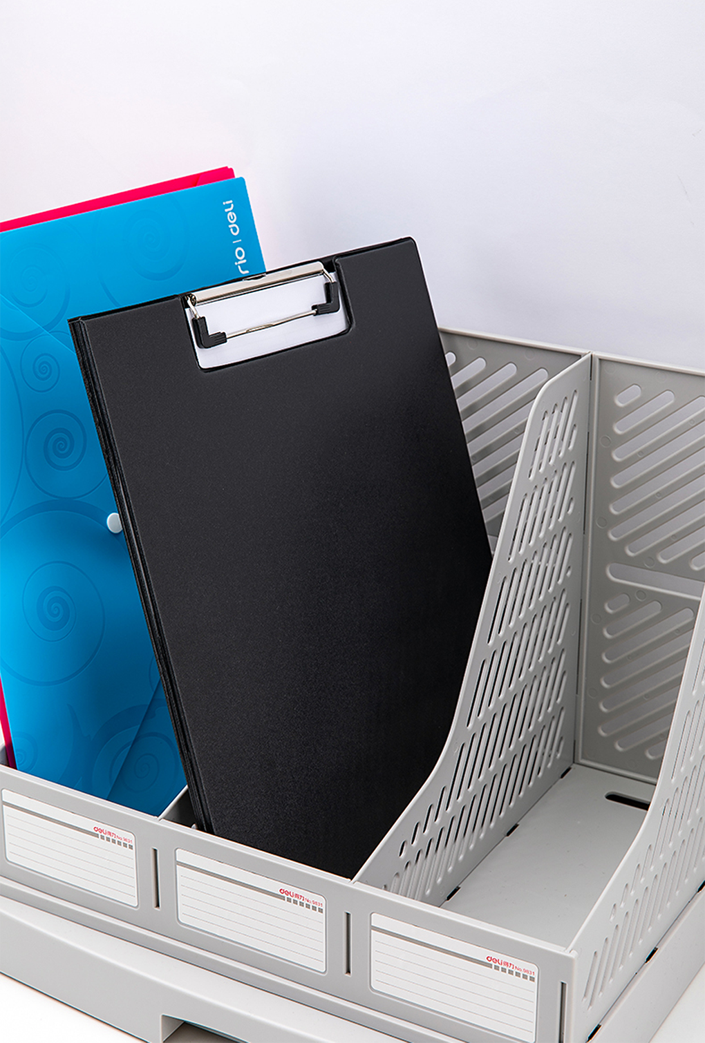 Deli 38154 File Organizer- A4 Clip Board with Cover (1PC) [752438154 ...