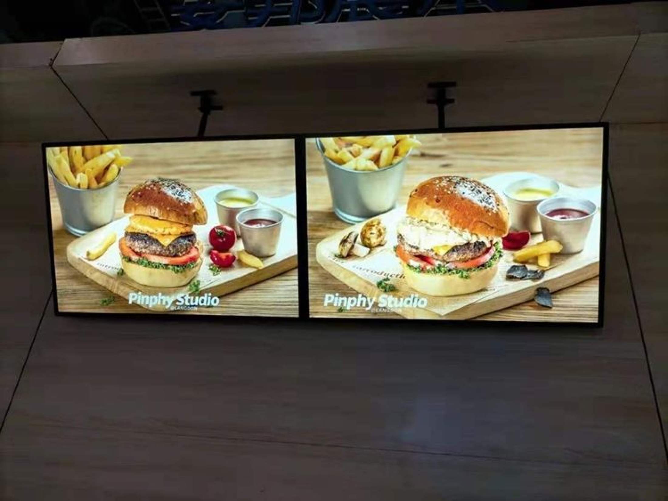 LED billboard display With telescopic boom hanging menu board display ...
