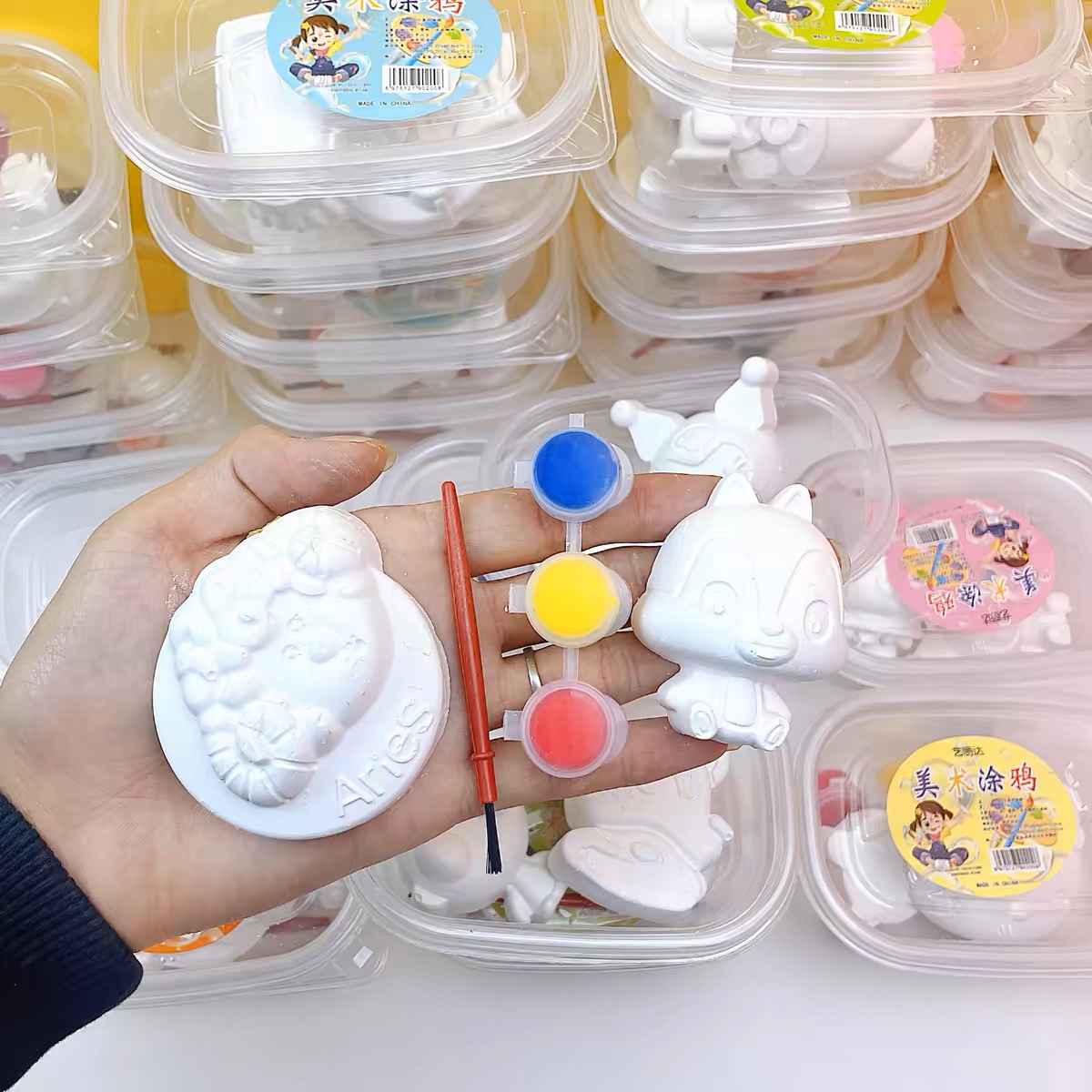 Painted Plaster Doll Hand Panted Creative Graffiti DIY Coloring Plaster ...