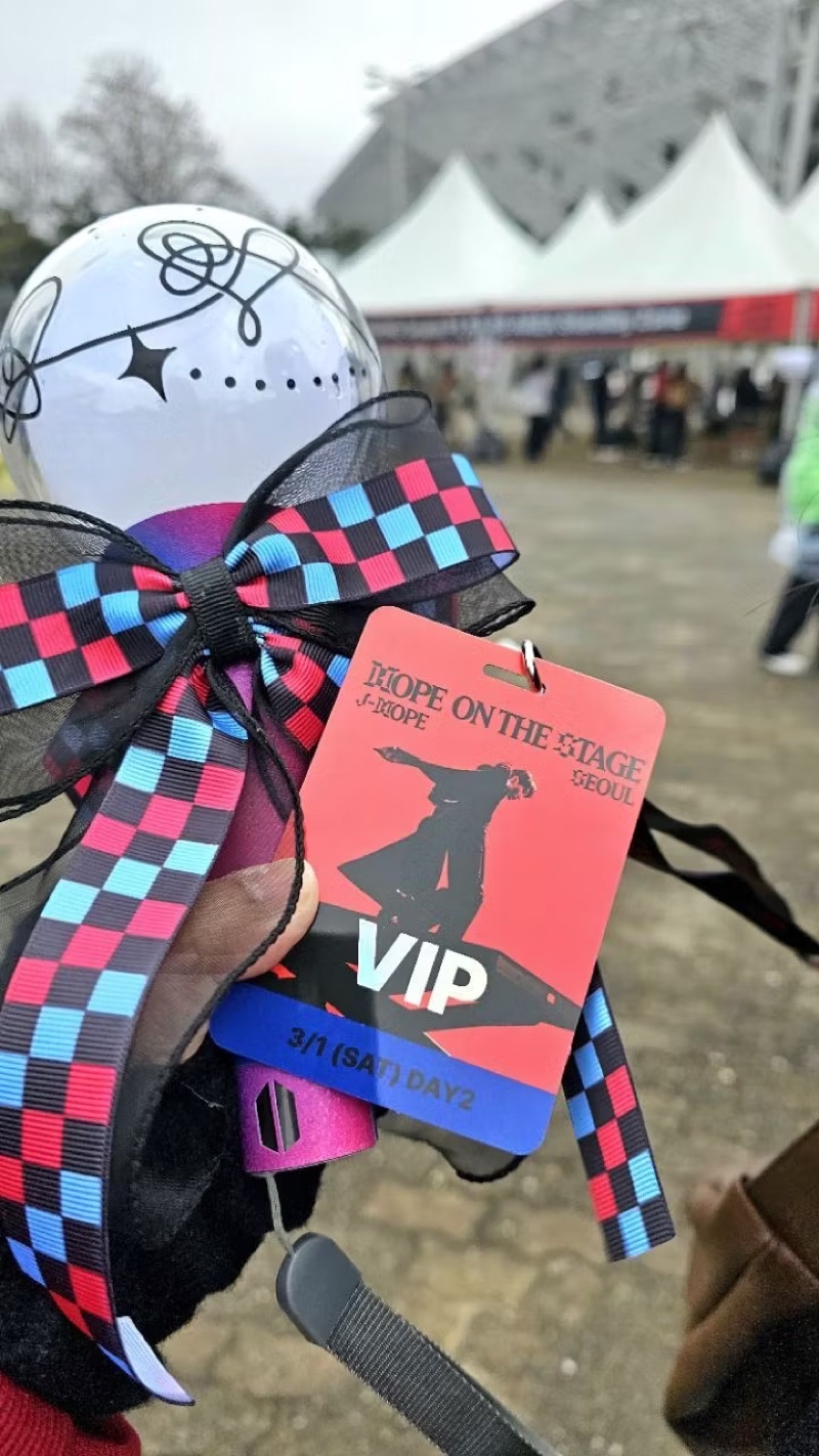 Kpop BTS Ribbon Pin Jhope jack in the box 2 PIECES LEFT | Shopee ...