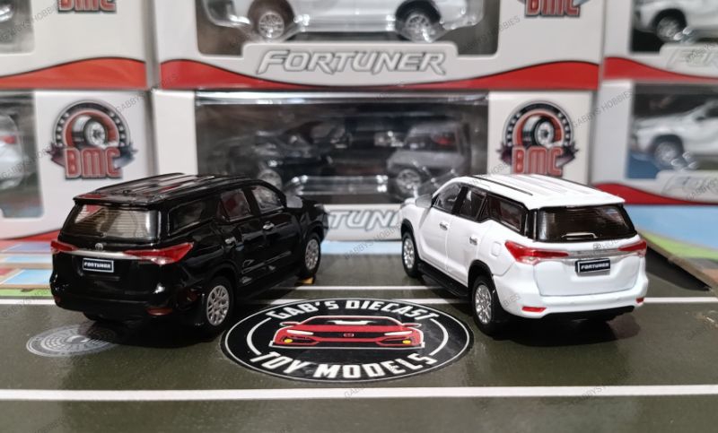 1/64 scale Toyota Fortuner Diecast sold by Gabs Diecast Toy Models ...