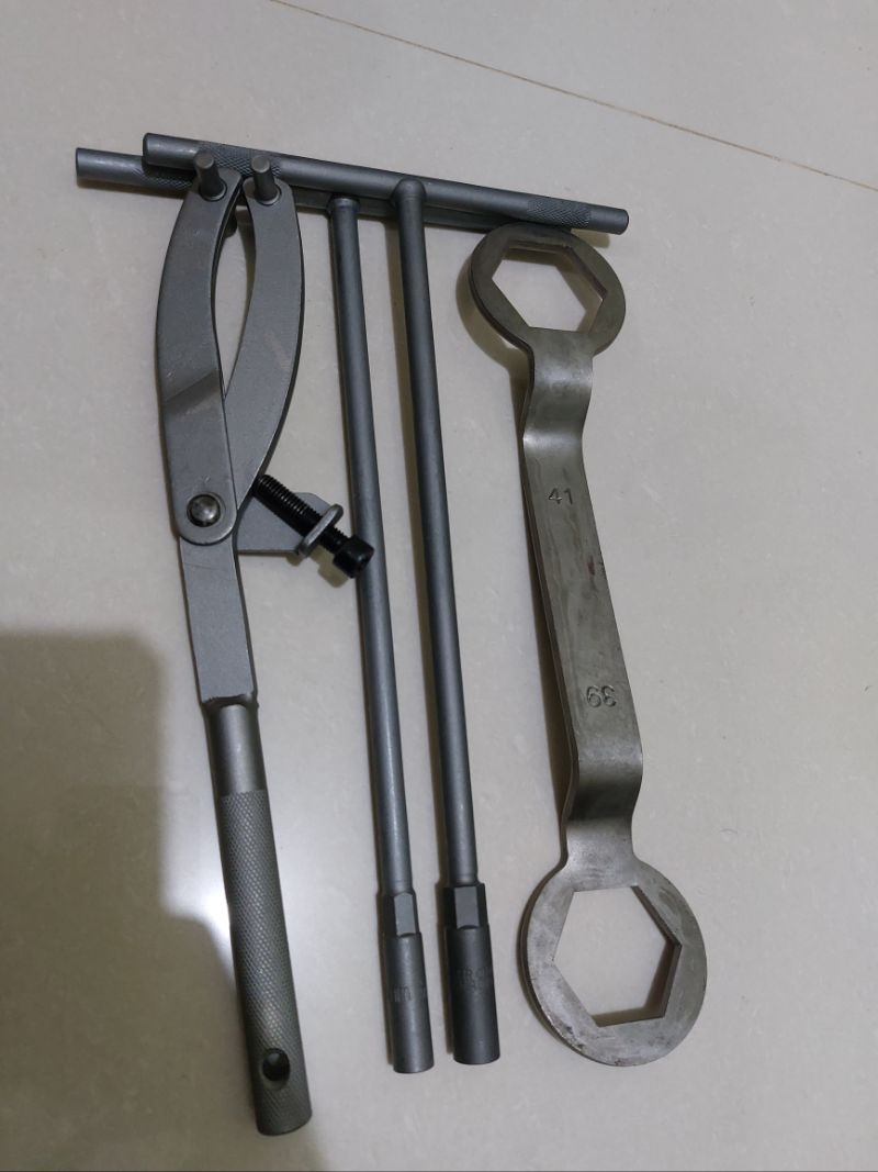 ORIGINAL USA BRAND MOTORCYCLE TOOLS SET PANG GILID BUNDLE PACKAGE ...