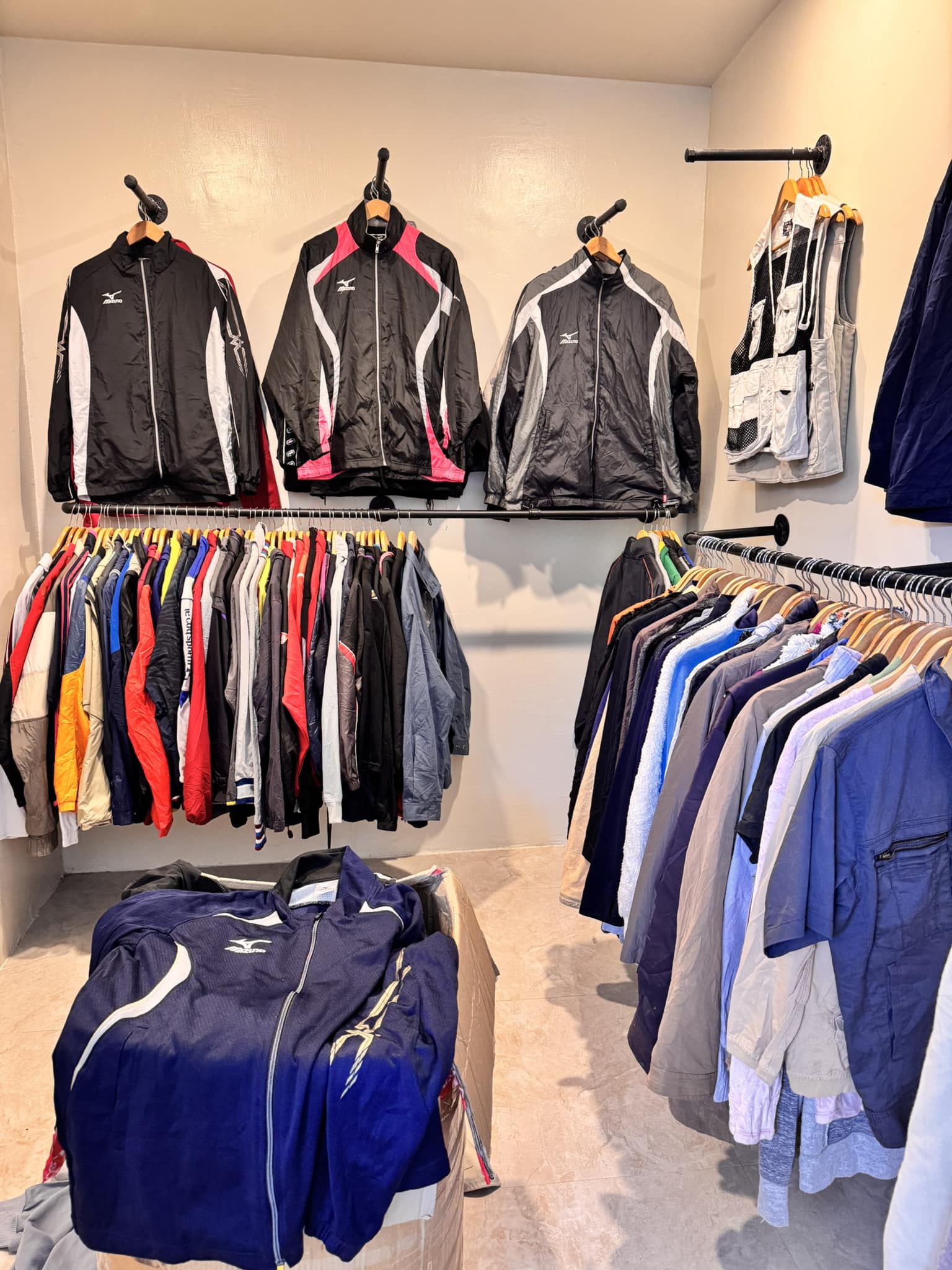 S&R Fashion Mixed Jackets | Shopee Philippines