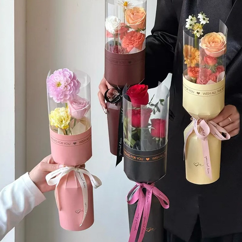 10pcs Round Flower Wrapping Paper in Clear Plastic Ideal for Valentine ...