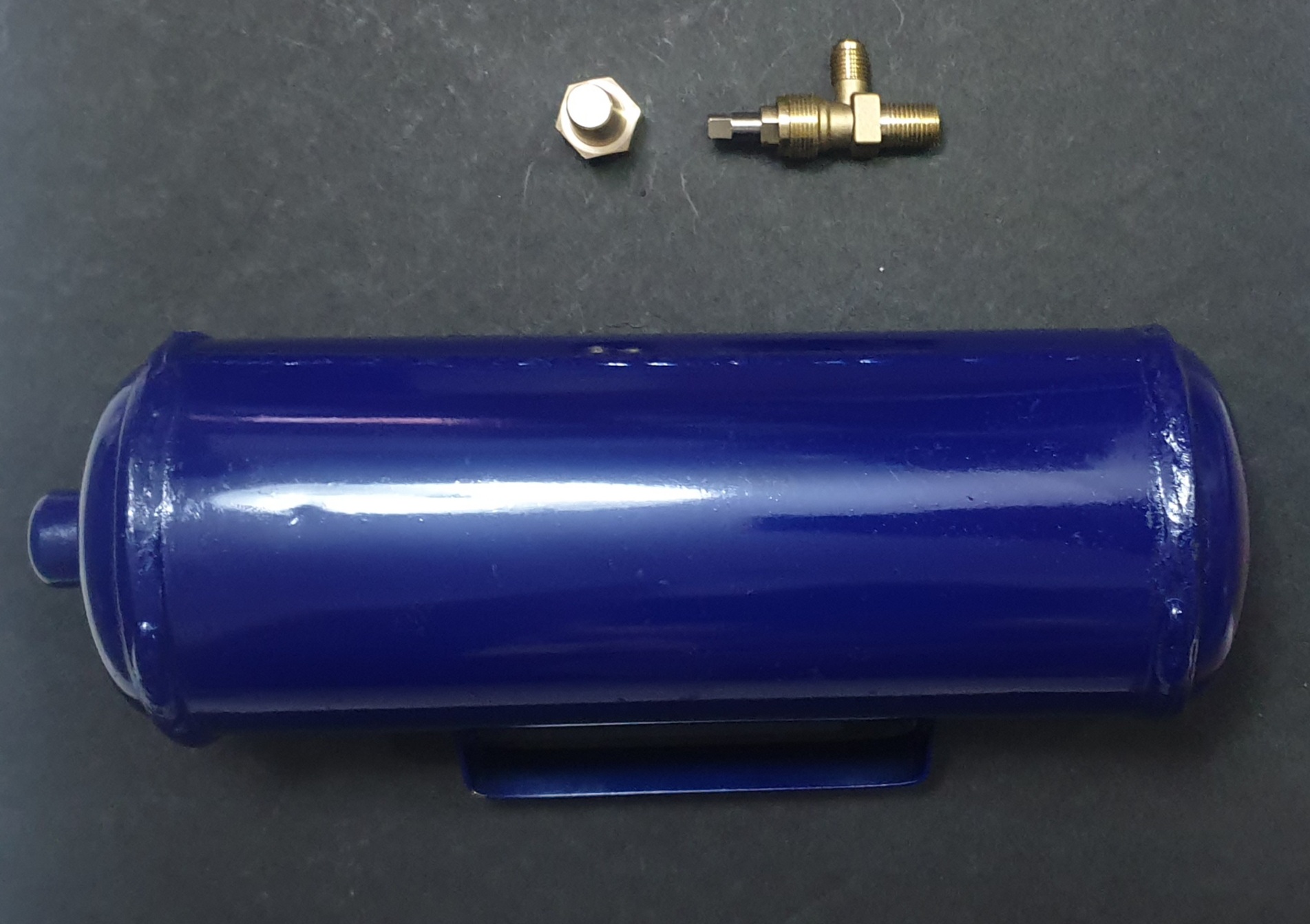 Refrigerant Tank 2.5 kilos Capacity (Empty- Portable with Handle)for ...