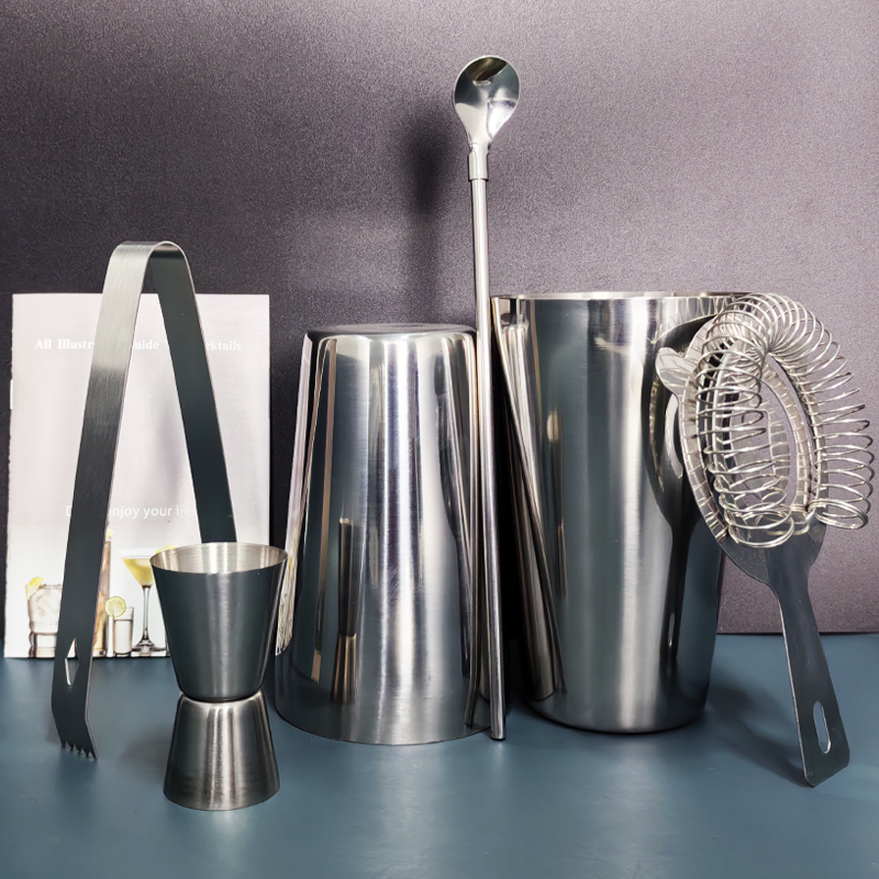 [Ship Local] 6-7 Piece Cocktail Shaker 750/600ml, Bartender Kit Shakers ...