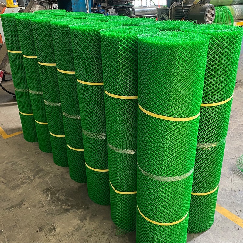 30M Plastic Mesh Fence Screen – Green/Black, For Poultry & Garden Use ...