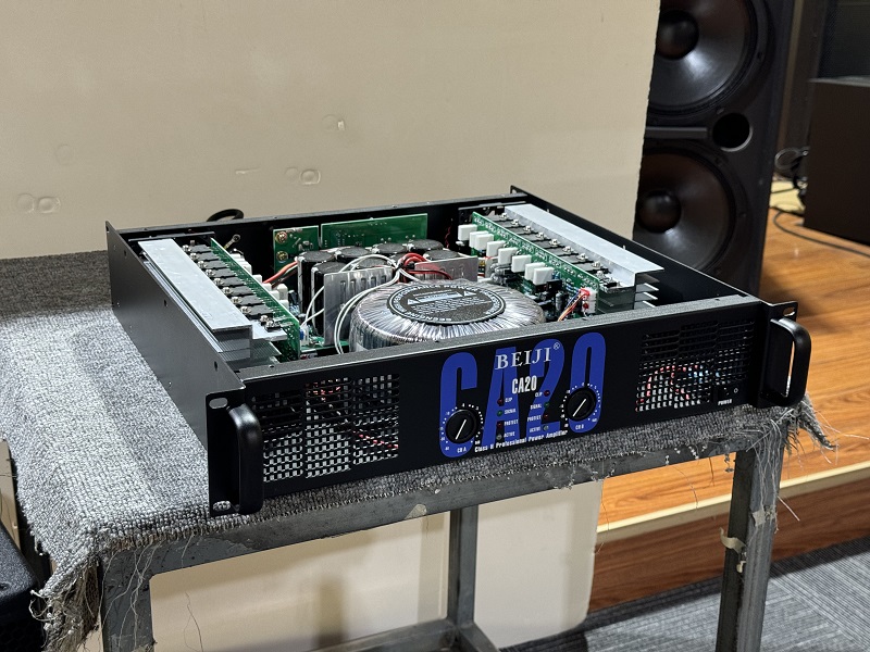 PADON CA20 Professional amplifier, two channels, 1200W high-power 8 ...