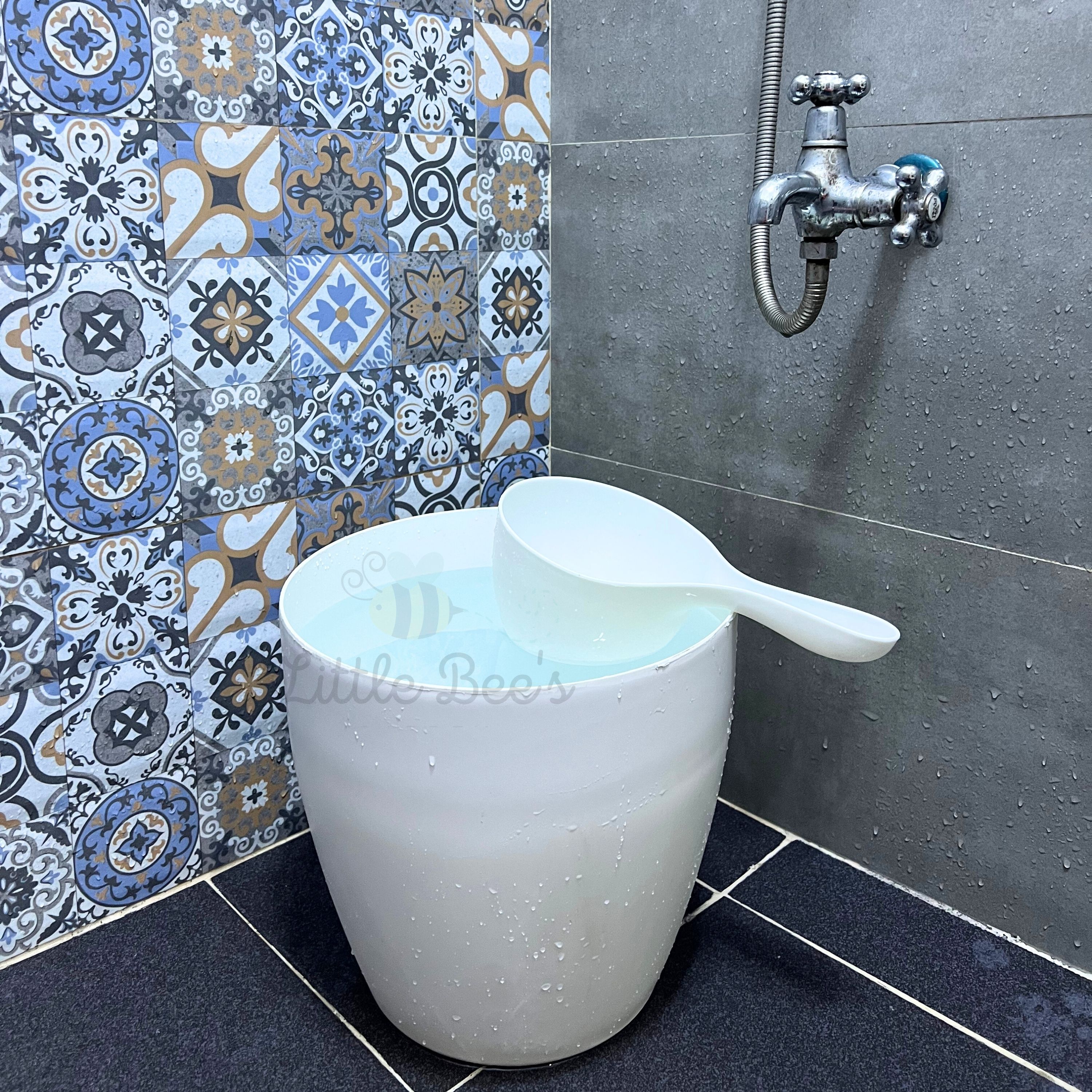 As SEEN ON HOME BUDDIES Minimalist Classy Timba | White Black Pail ...
