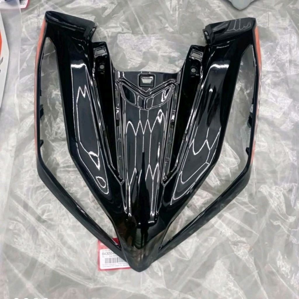 Click 125i V3 Cover Front / Front Cover (64300-K2V-h20) Honda Genuine ...