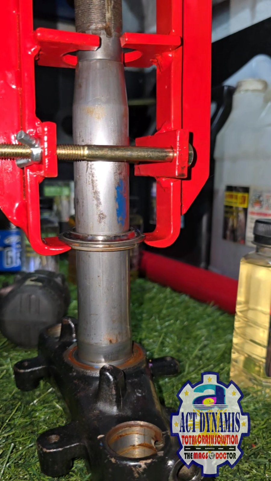 2 N 1 TPOST BEARING CONE PULLER and INSTALLER / BEARING OUTER RING ...
