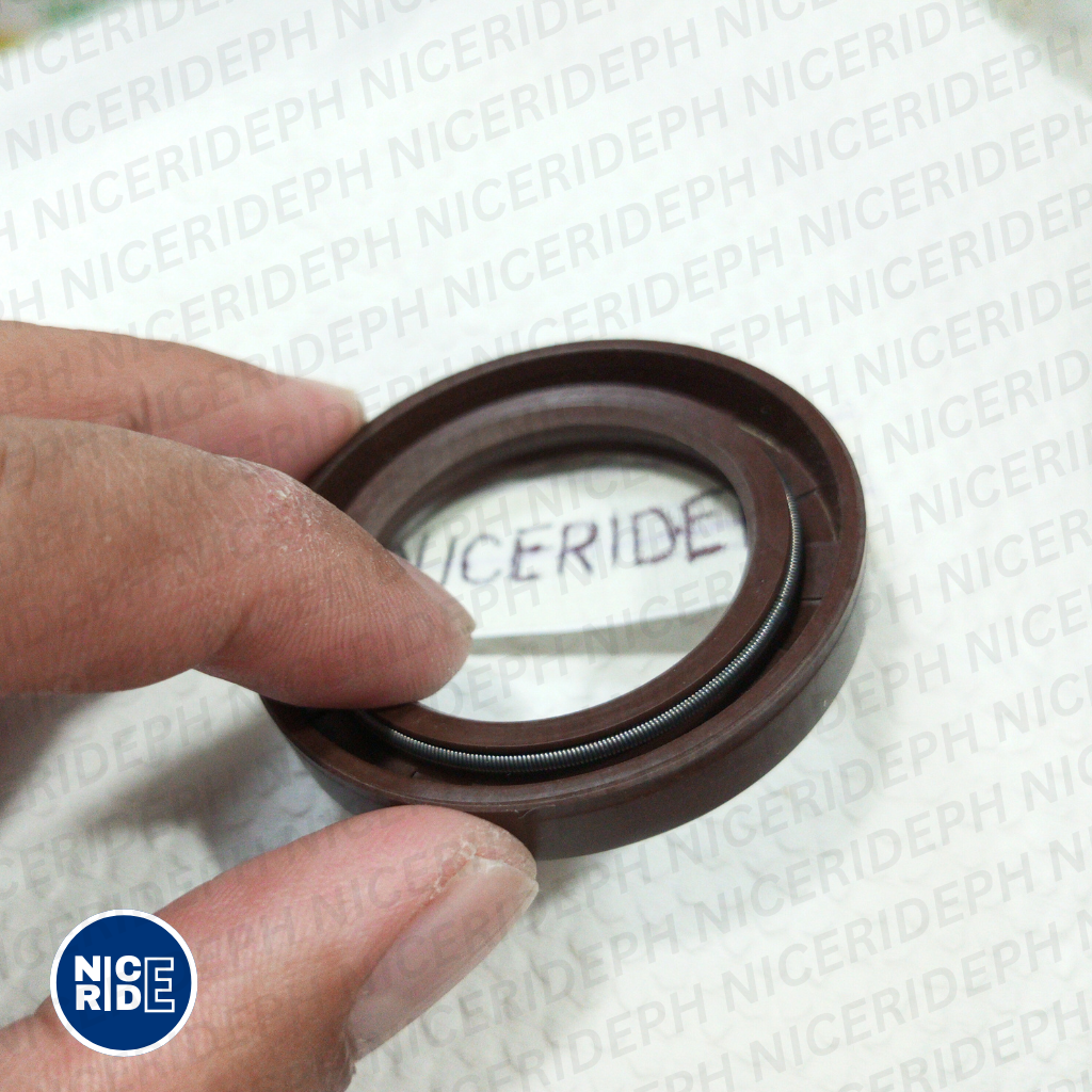 Camshaft Oil Seal Mitsubishi 4D56 Adventure L200 Triton Montero Pajero ...