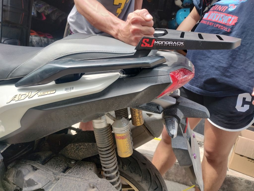 SJ MONORACK FOR HONDA ADV 150/160(Stay Grab Bar) | Shopee Philippines
