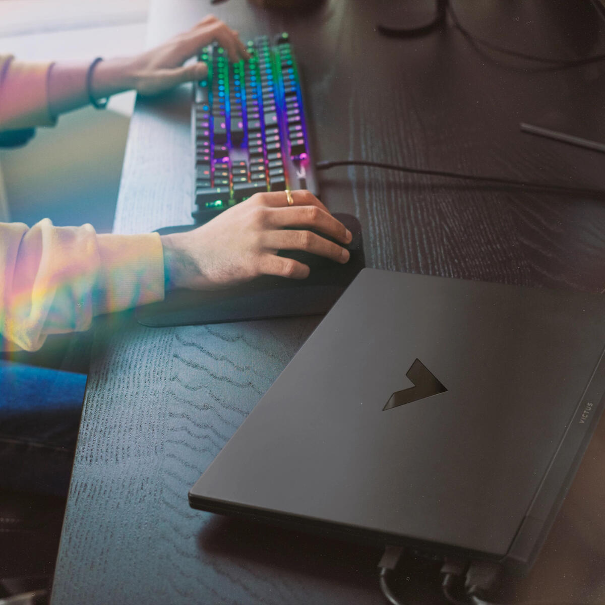 HP Victus 15.6" FHD 144Hz Gaming Laptop i5-13420H 16GB/512GB SSD 15 ...