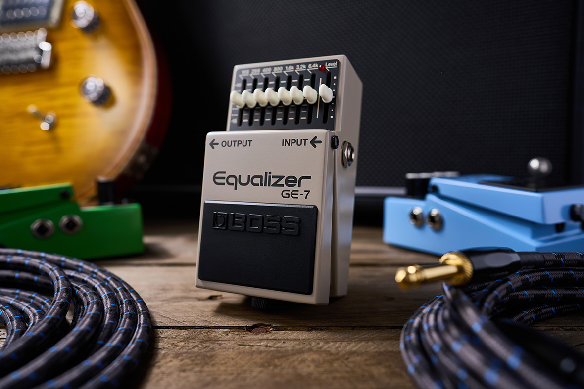 BOSS GE-7 Graphic Equalizer 7-band EQ 100Hz-6.4KHz Guitar Effect Pedal ...