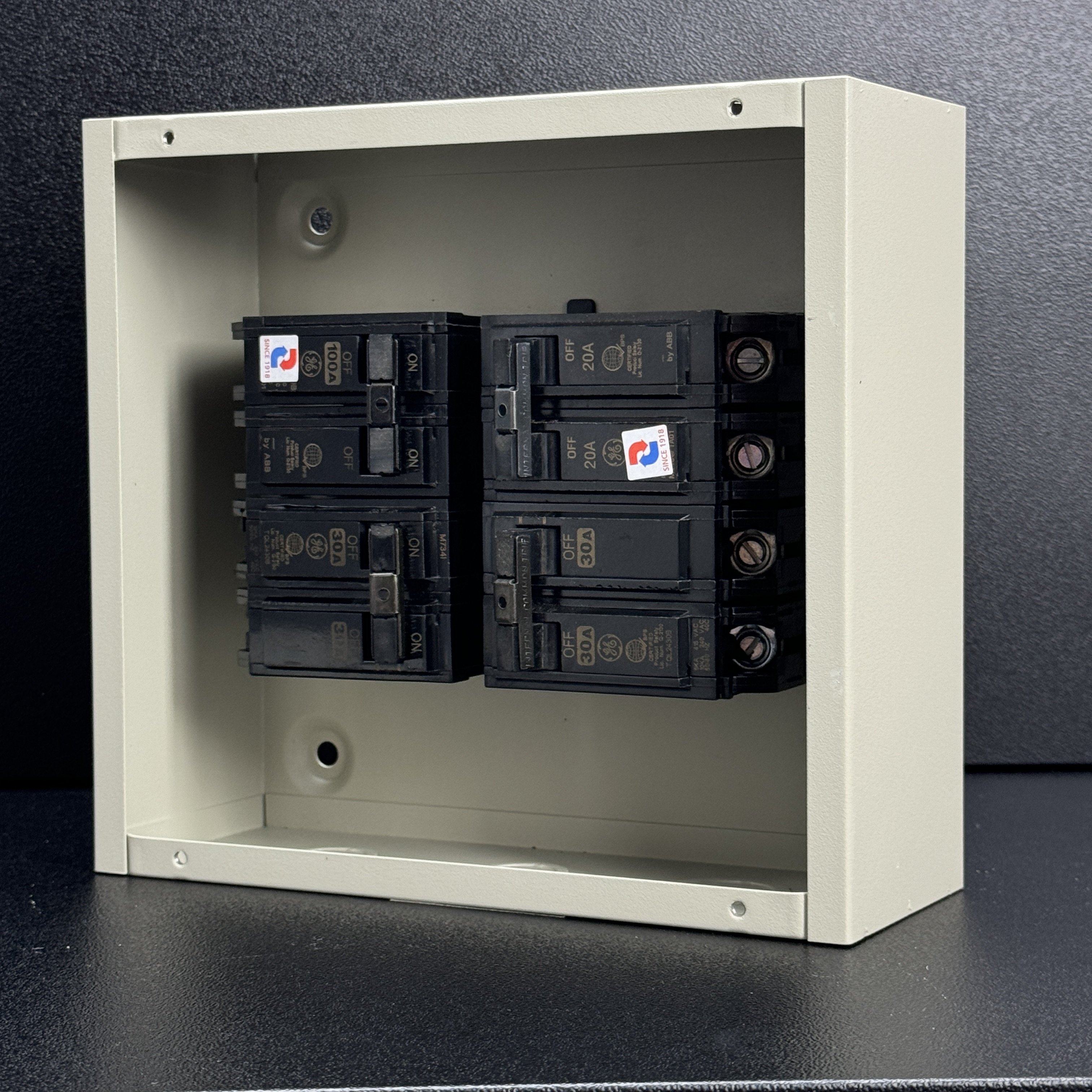 Panel Box for Plug-In Circuit Breaker 2-Pole "Indoor Flush-Mount" Pure ...