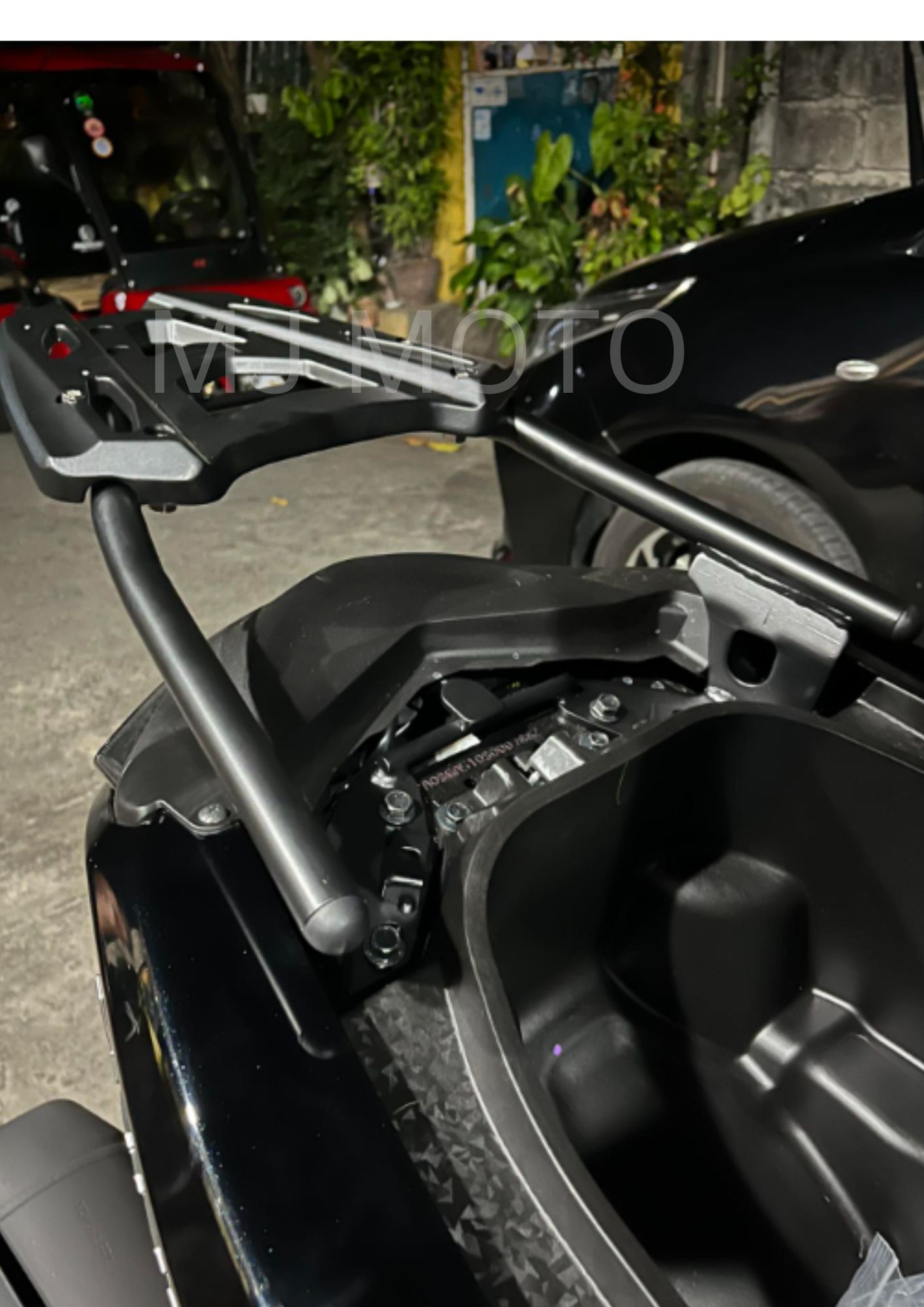 Sec Nmax Bracket Hybrid Prime for V2 | Shopee Philippines