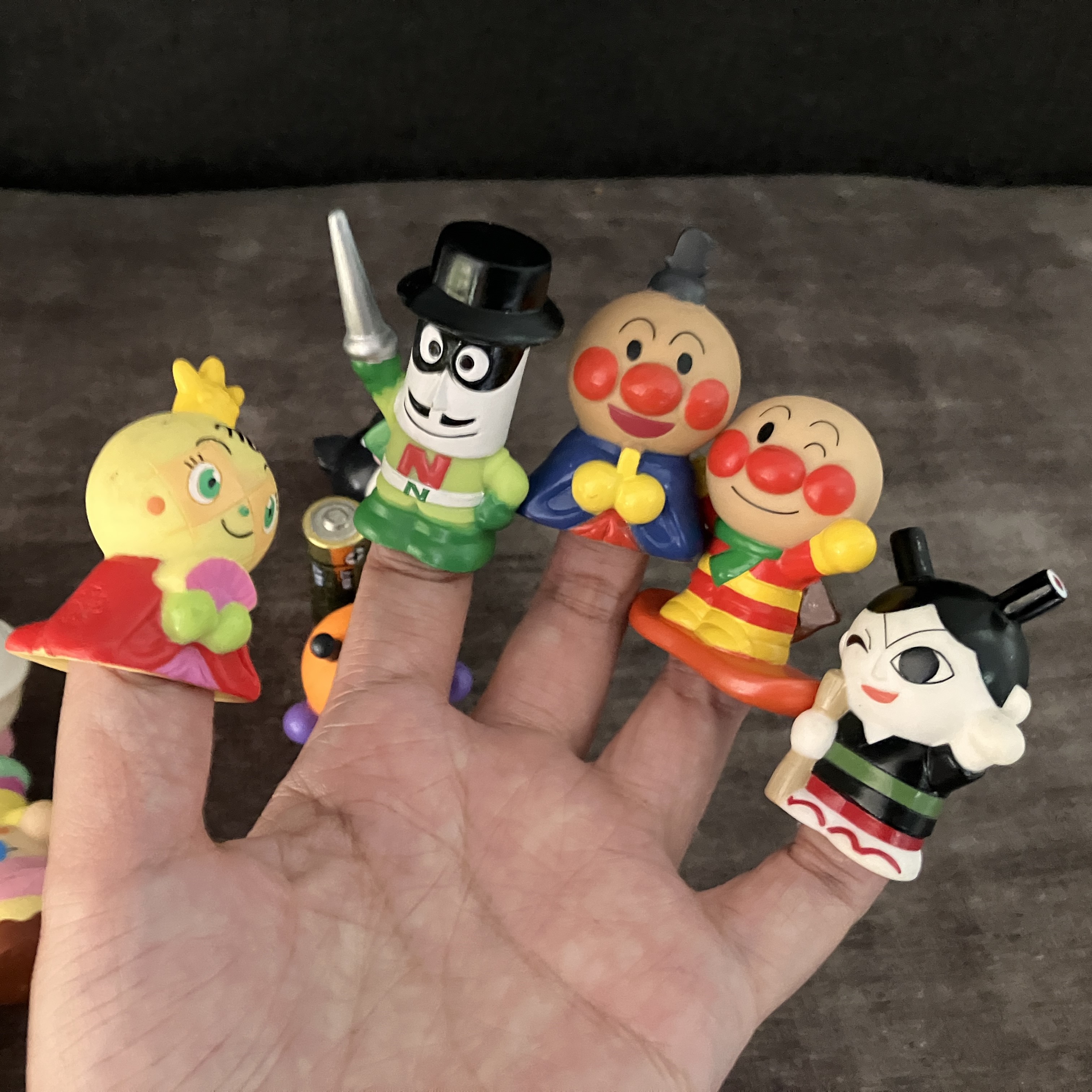 Preloved Anpanman finger puppet anime gacha capsule collectible toy PER ...