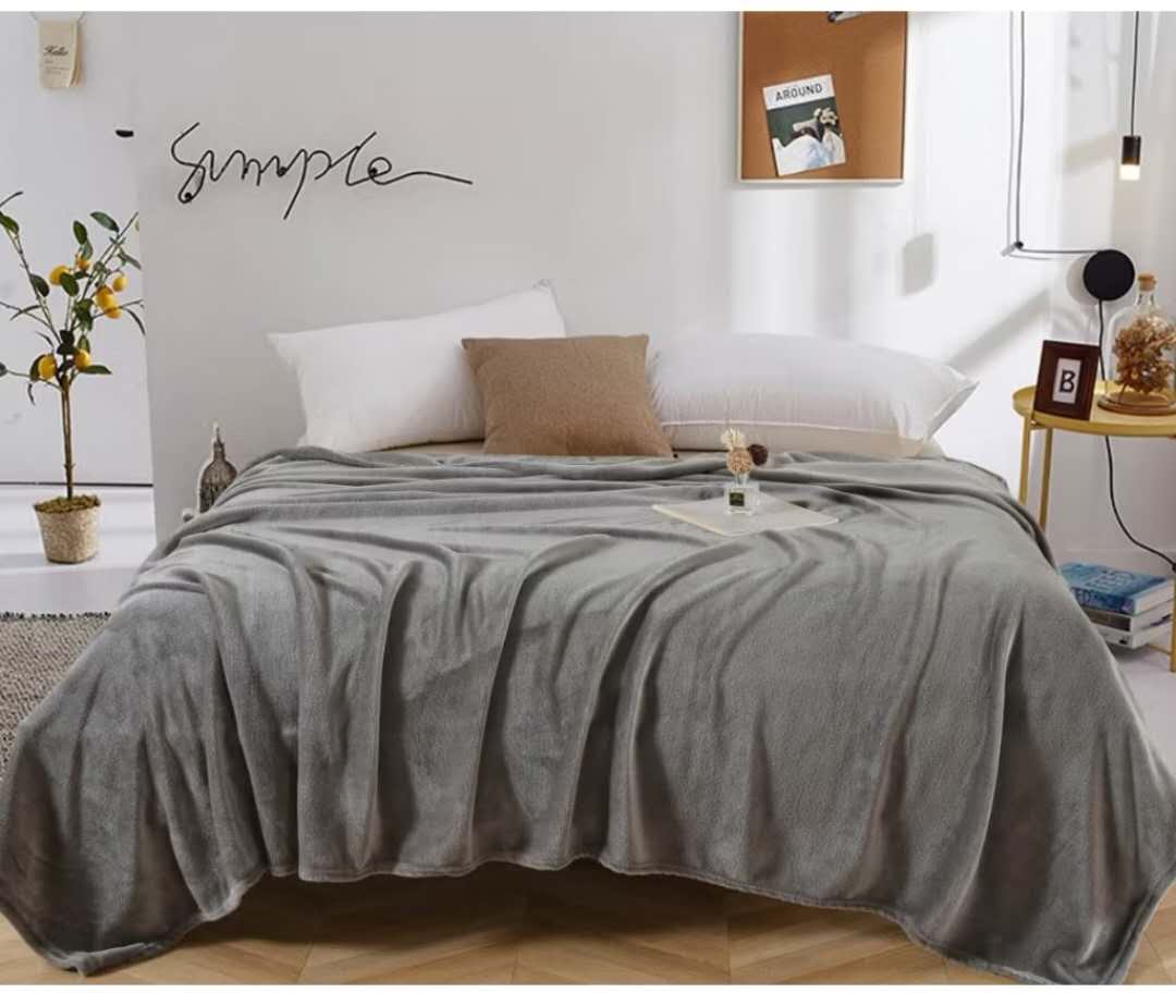 Microfiber Blanket Plain Color Blanket Super Soft Warm Plush Blanket ...