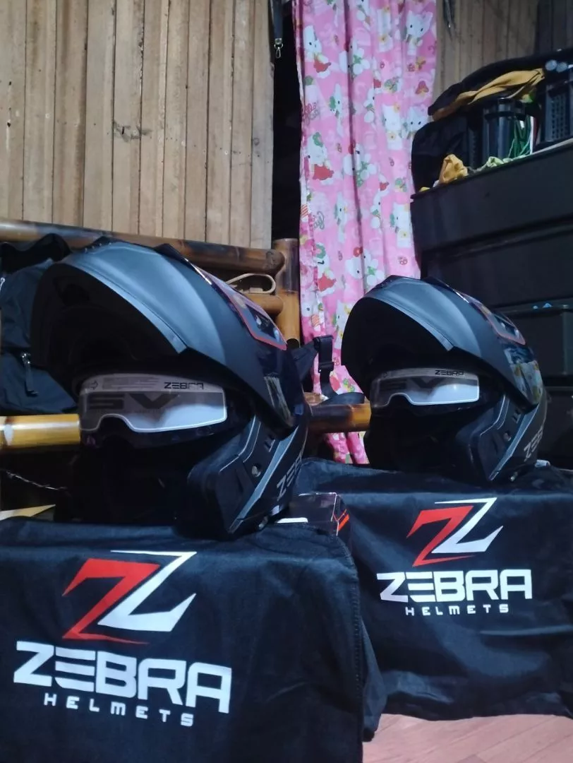 𝐁𝟏𝐓𝟏 ZEBRA Couple Helmet Full Face Modular Helmet Buy 1 Take 1 Couple ...