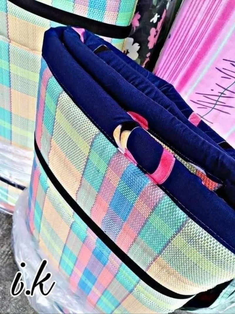 FOAM WITH RATTAN BANIG(no choosing of color) | Shopee Philippines