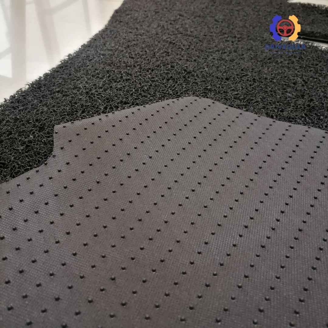 Toyota Hilux 2016 - present PVC Spaghetti Car Floor Matting with Anti ...
