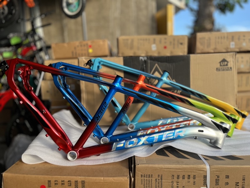 Foxter Vinson 29er Frame plus Headparts & seatpost Clamp With Freebies ...